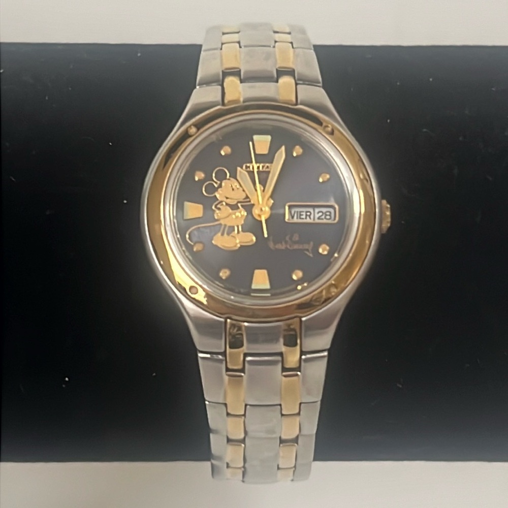 Vintage Citizen Eco-Drive Mickey Mouse Watch - Gem